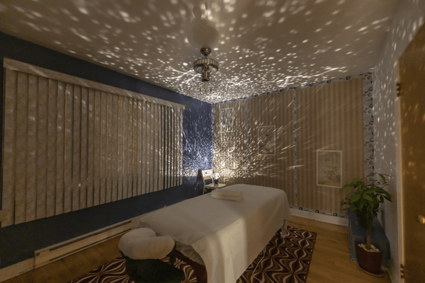 Places For A Massage Near Me in Montreal Massage Fang